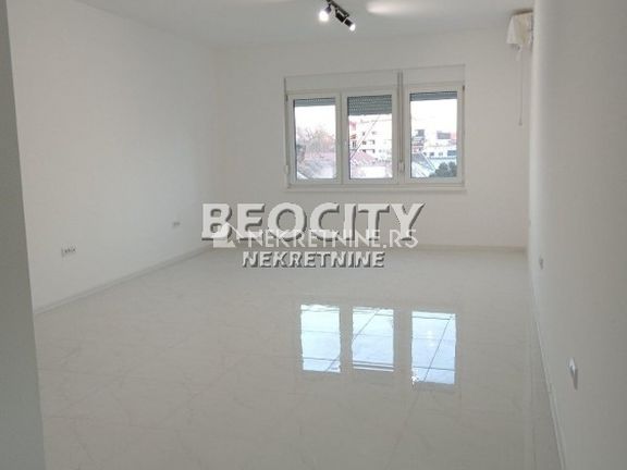 Novi Sad, Centar, , 12.0, 600m2, 5000EUR