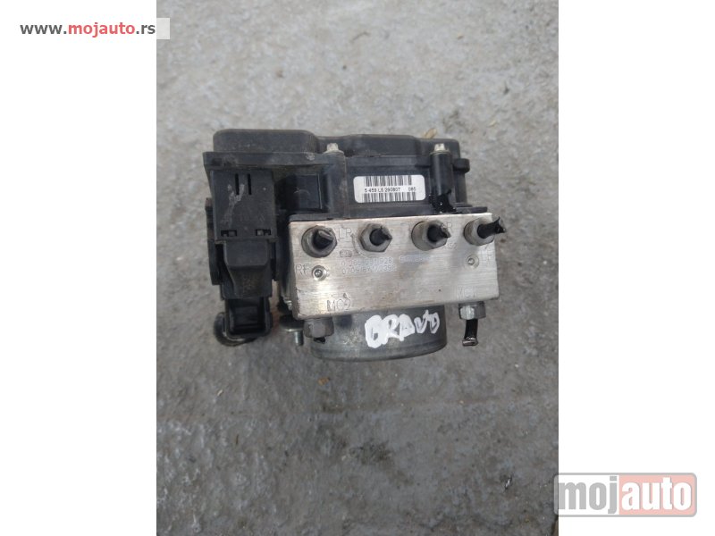 Fiat bravo 2 abs centrala Originalni delovi Moguca ugradnja delova Alfa Romeo 147-156-166-159-GT-MiTo-Giulietta Fiat bravo 2 - croma -grande punto -multipla 2 -punto 3 -stilo-idea Freemont Panda 3...