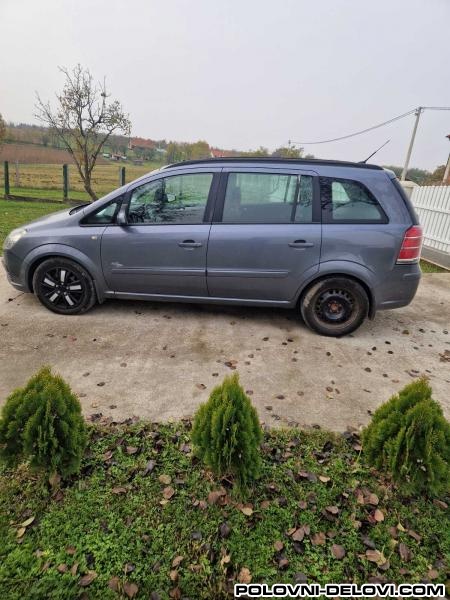 Opel Zafira Karoserija