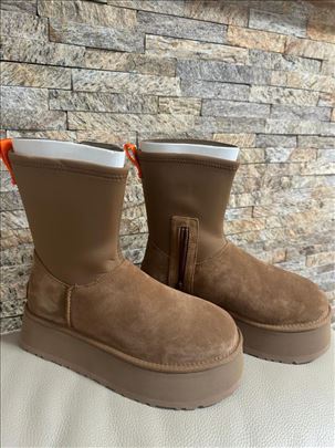 NOVE UGG na prodaju