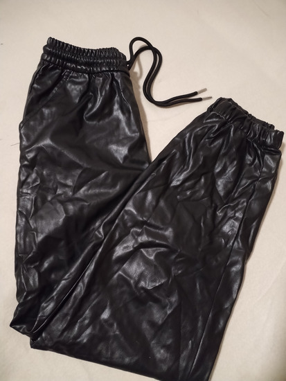 H&M kožne jogger pantalone