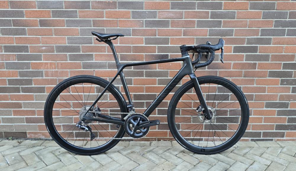 Canyon Ultimate CF SL Ultegra 2x11 Di2