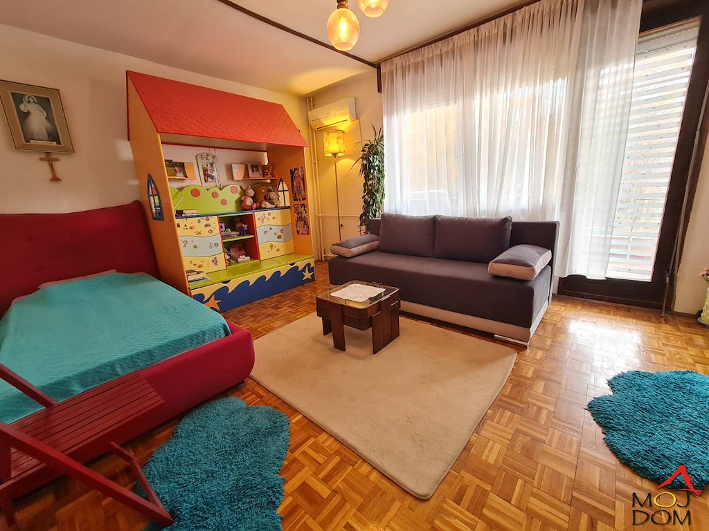 Stan,NOVI SAD,AVIJACIJA,kv: 88, € 159650, ID: 1029348