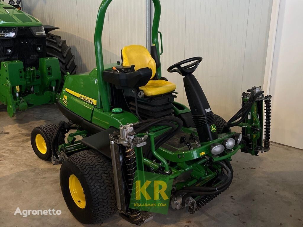 Novi John Deere 7500A traktor kosilica