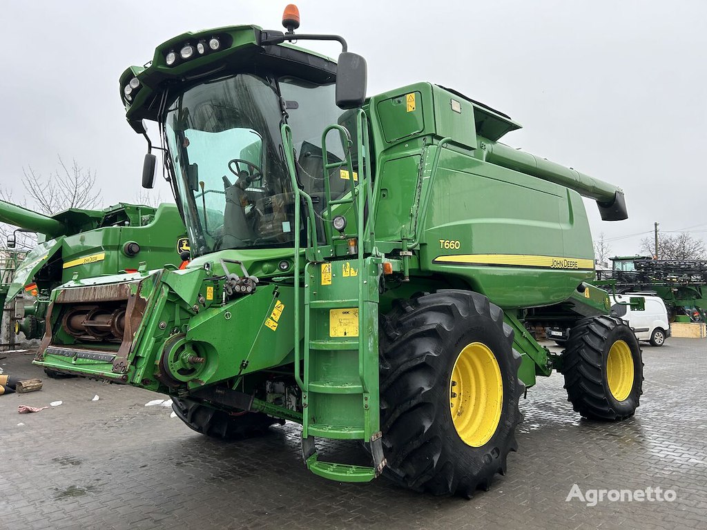 John Deere T660 kombajn za žito