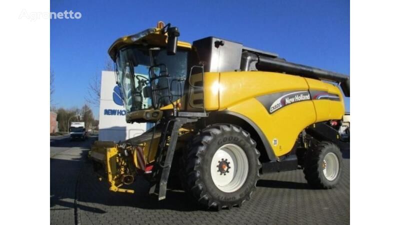 New Holland CX 820 [CZĘŚCI] kombajn za žito