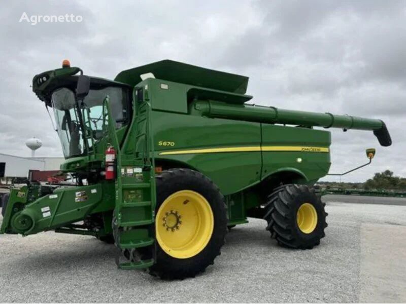 John Deere S670 kombajn za žito