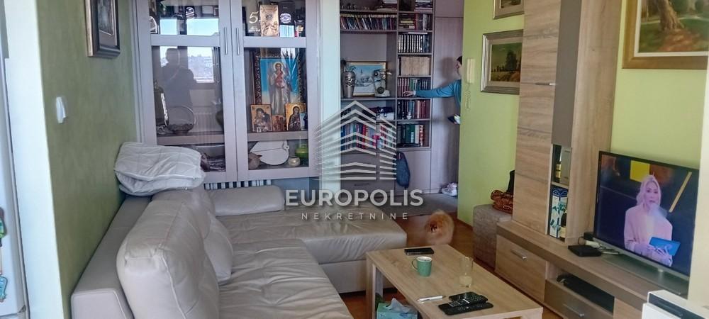 Vojvode Stepe, Trosoban stan na prodaju, 88m2, 215.000€