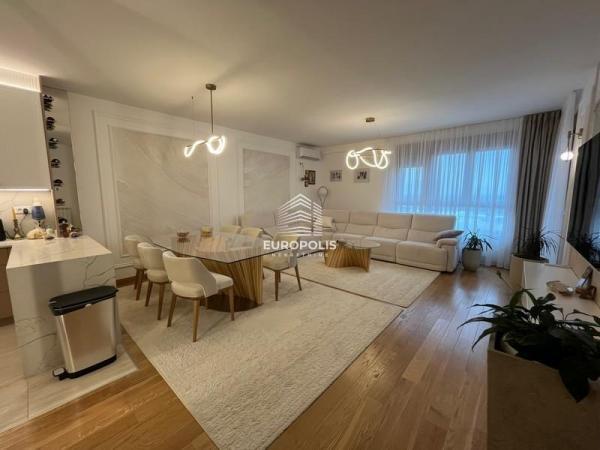 Tadije Sondermajera, Petosoban stan na prodaju, 140m2, 840.000€