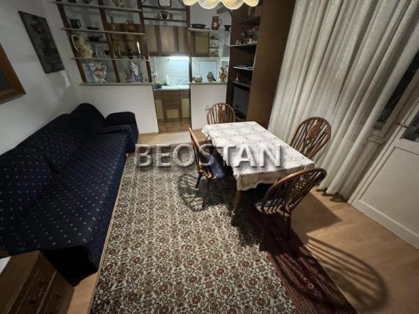 Cede Mijatovica, Dvosoban stan za izdavanje, 45m2, 450€