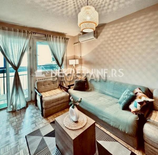 Gandijeva, Dvosoban stan za izdavanje, 45m2, 580€