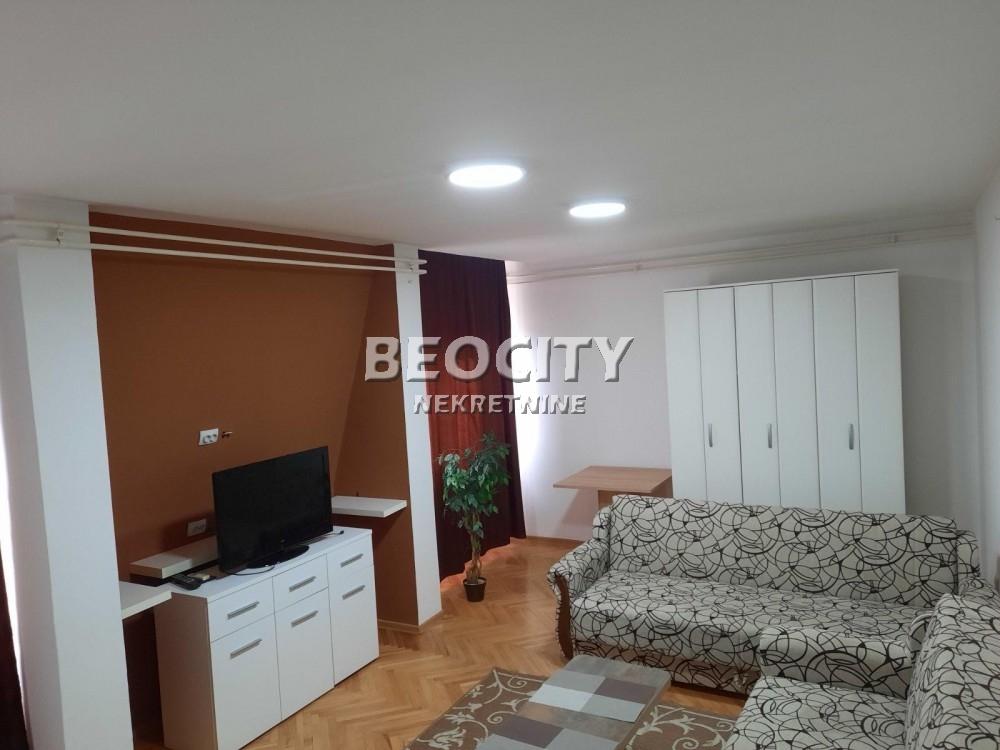 Drage Spasić, Jednosoban stan za izdavanje, 40m2, 300€