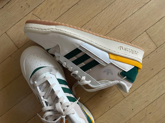 Adidas Forum 44