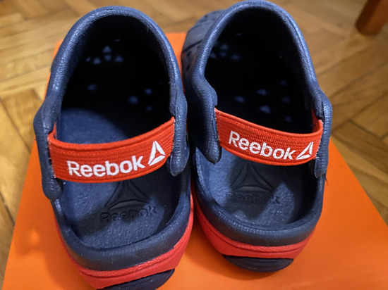 Reebok sandale papuce