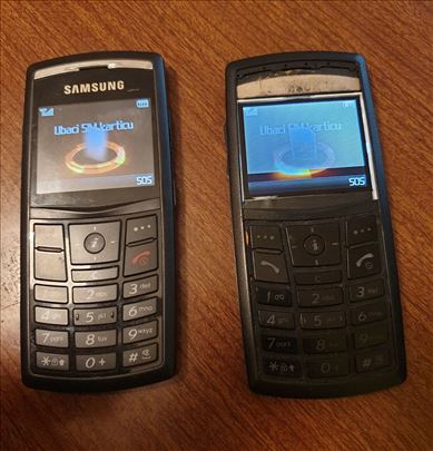 Samsung SGH-X820 2 komada