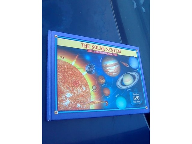 The Solar System -  A Lift-the-flap Book - Ethan Safrew