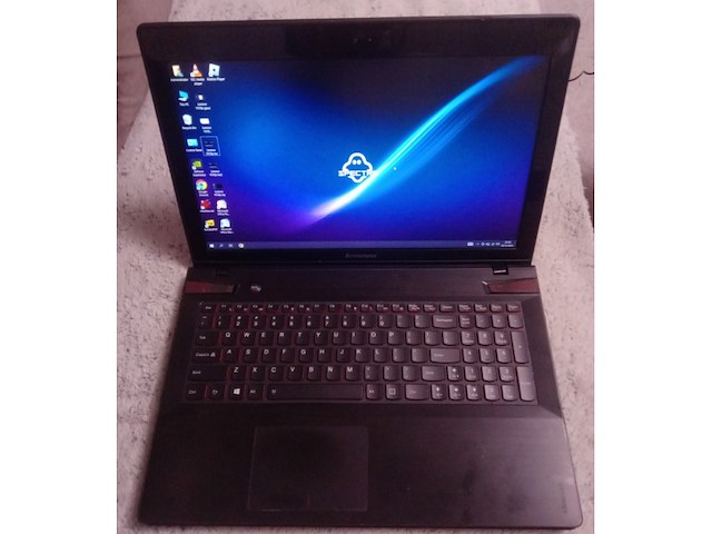 Laptop Gejmer/Lenovo Y510p/i5/8gb/grf 2gb ddr5/bat 100m