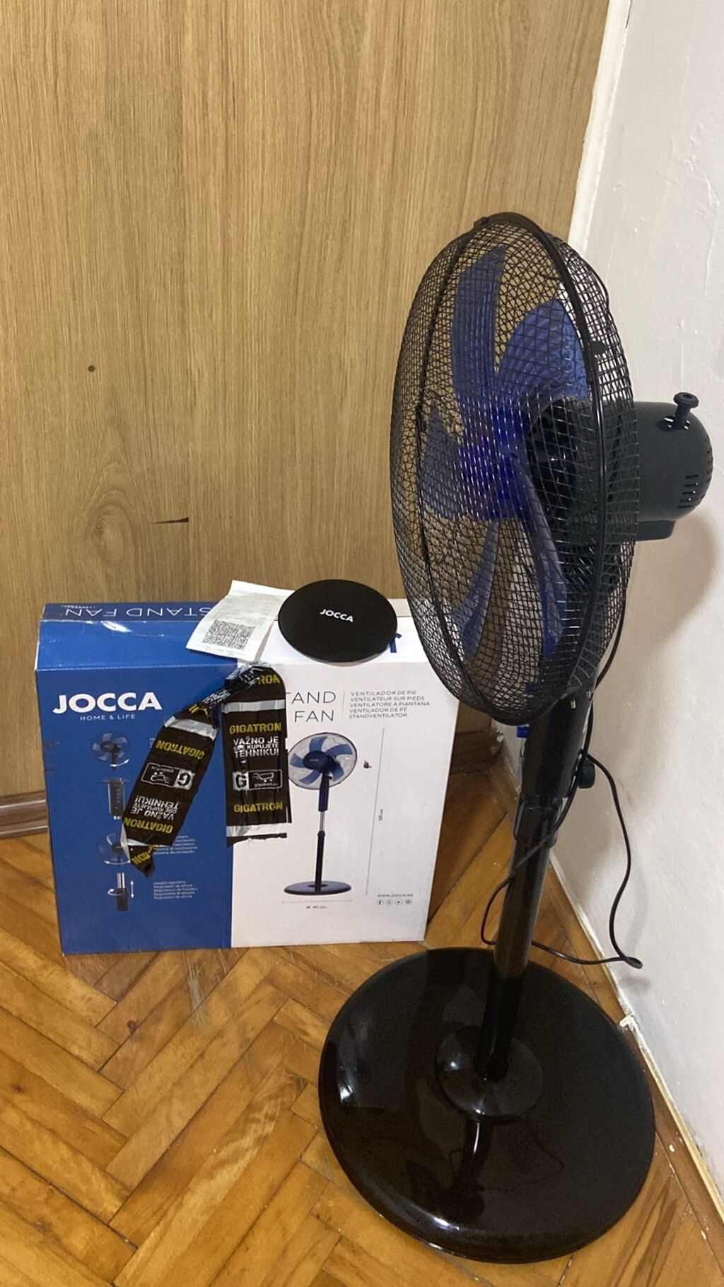 Potpuno novi ventilator tek sklopljen i uključen pre nego počeše