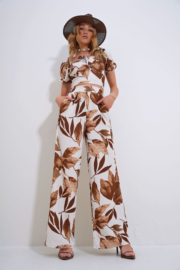 TREND ALAÇATI STILI WOMEN'S BROWN PALM PATTERNED CROP TOP AND PALAZZO TROUSERS