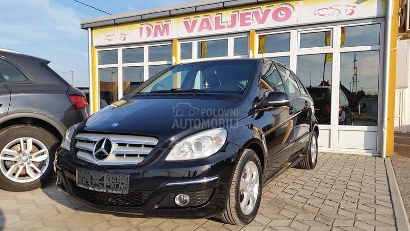 Mercedes Benz B 180 ELEGANCE/AUT/0DLIČAN