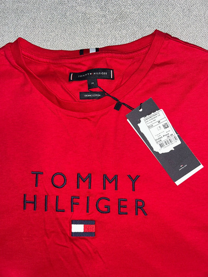 Nova original Tommy Hilfiger majica