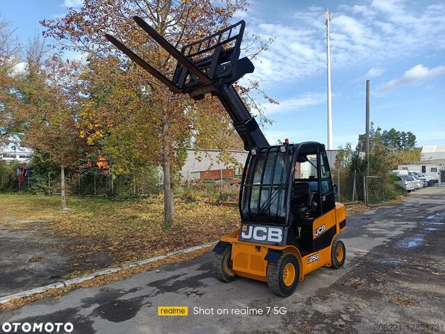 Telehandler
JCB TELETRUK TLT 25G LPG