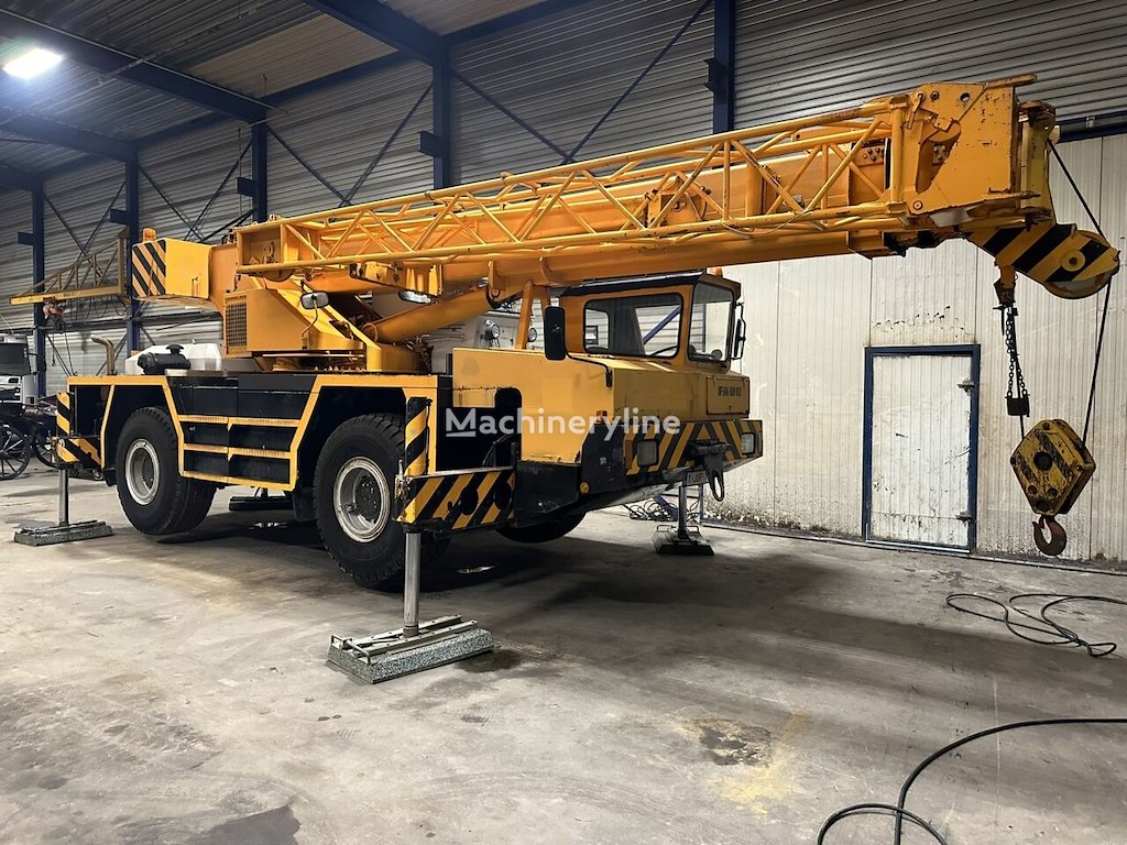 FAUN RTF 30-2 - 4x4 + JIB - 36m - 30T - Belgian machine - Mercedes OM pokretna dizalica