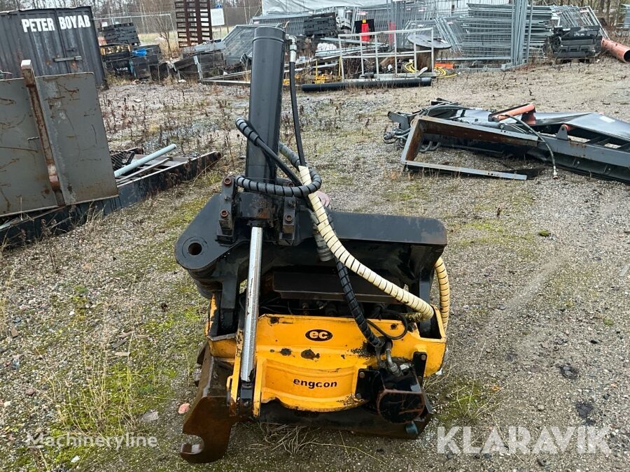 Prodaje se Engcon EC30 tiltrotator na aukciji