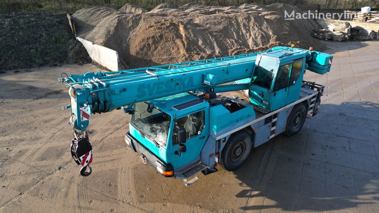 Liebherr LTM 1030-2.1 pokretna dizalica