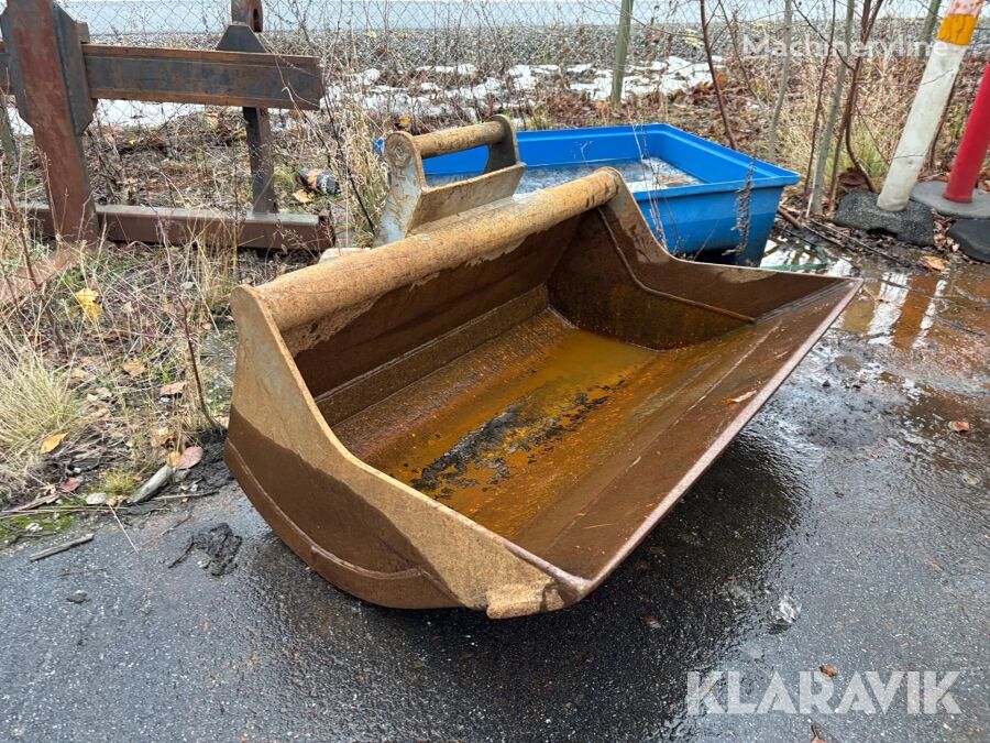 Prodaje se SB S45 kašiku za prednje utovarivač na aukciji