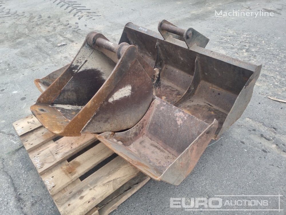 Prodaje se 12" Digging, 47" Ditching Buckets (2 of) kašiku za bager na aukciji