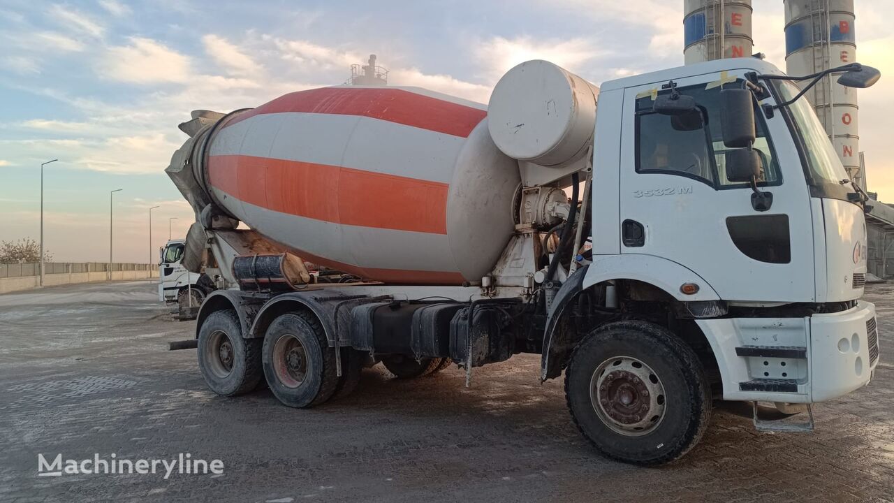 NT Makine na šasiji Ford cargo 3532 kamion s mešalicom za beton