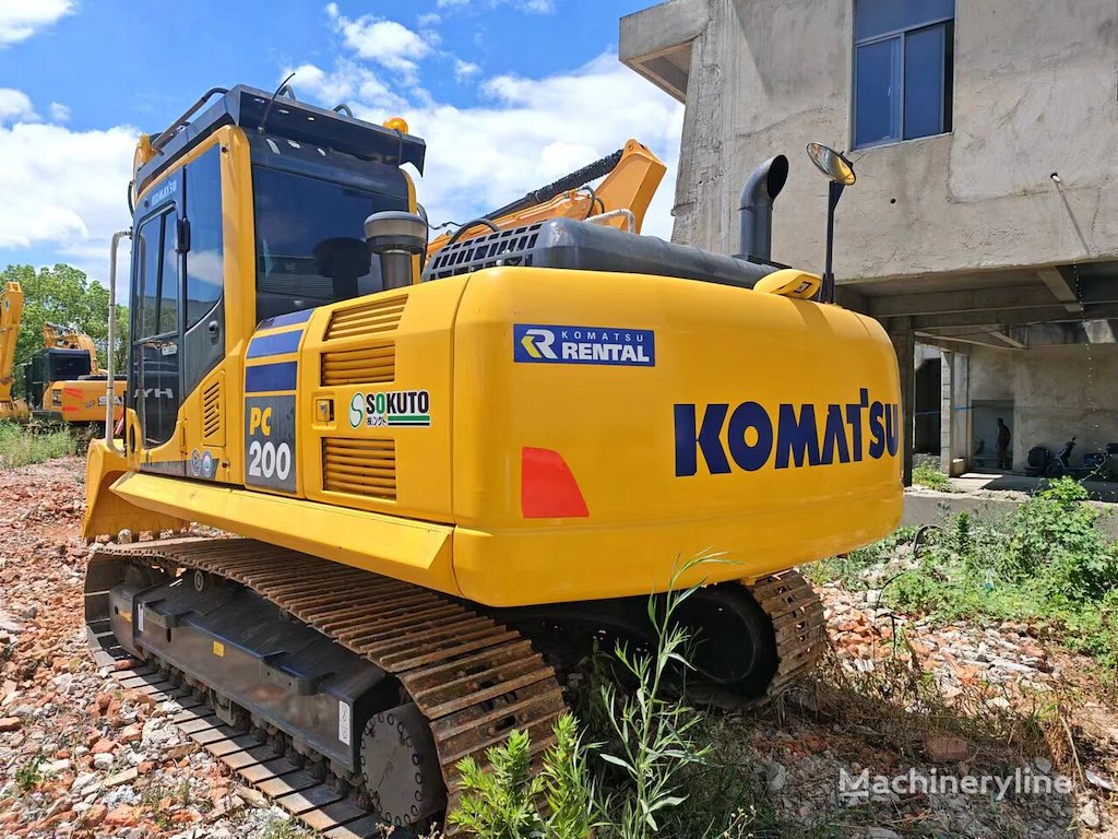 Komatsu PC200-8N1 bager guseničar