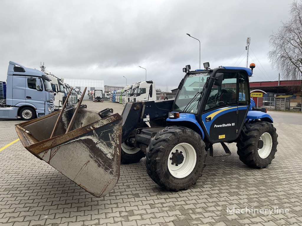 New Holland PowerShuttle 95 teleskopska dizalica