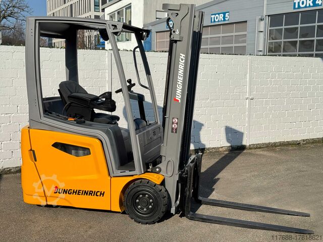 Električni 3 točka
Jungheinrich EFG 213 - ELEKTRO - 1.300 KG - BATTERIE 82% - SERVICE NEU