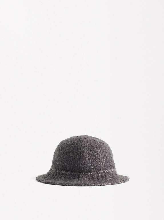 Knitted bucket hat