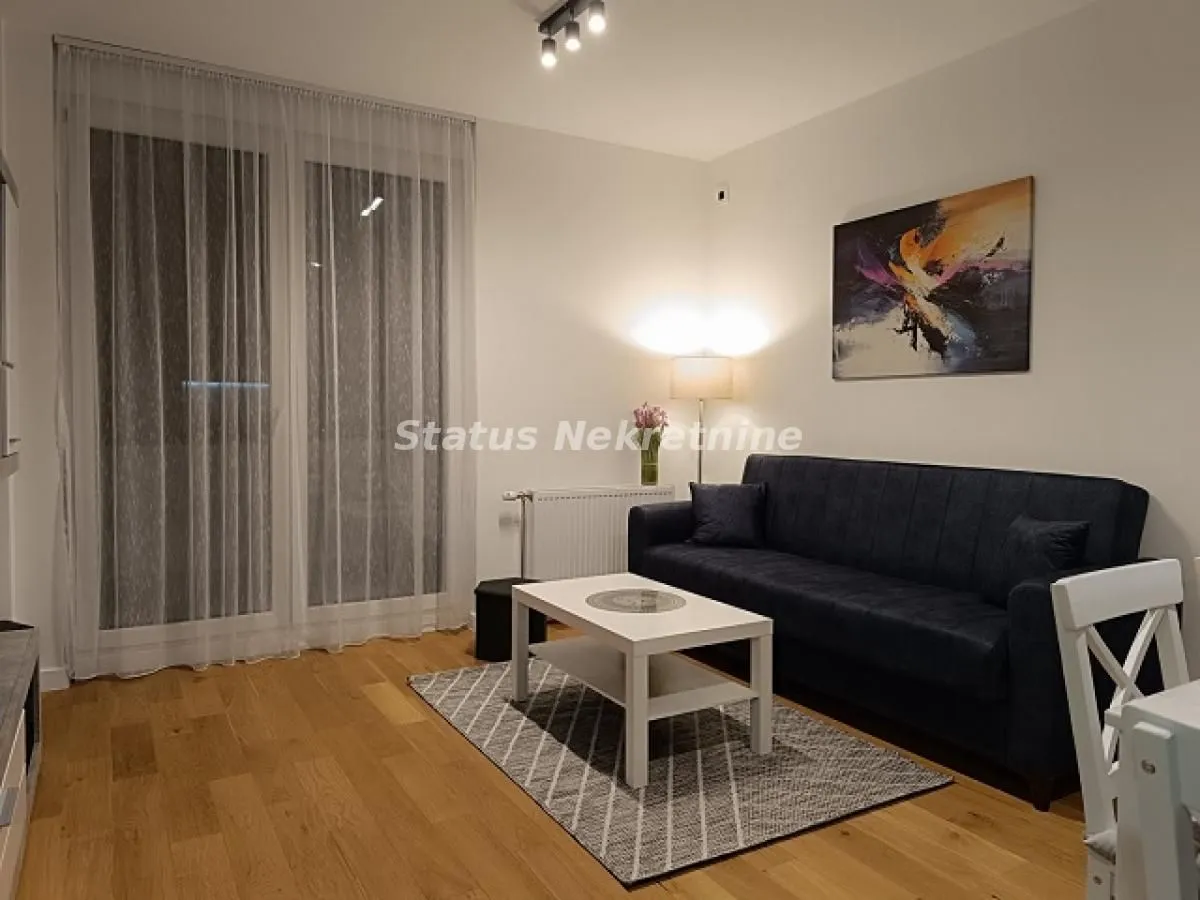 Izdavanje, dvosoban stan, 50m2, Bulevar patrijarha Pavla, Novi Sad, Novi Sad