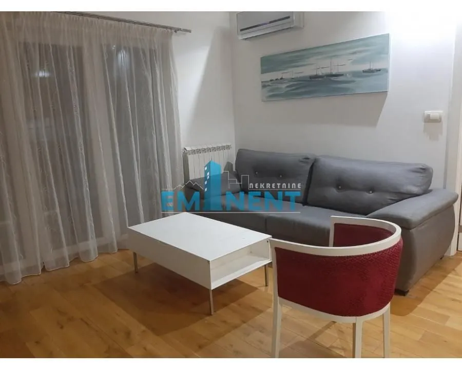 Izdavanje, trosoban stan, 78m2, Zemun Gornji Grad, Zemun, Beograd