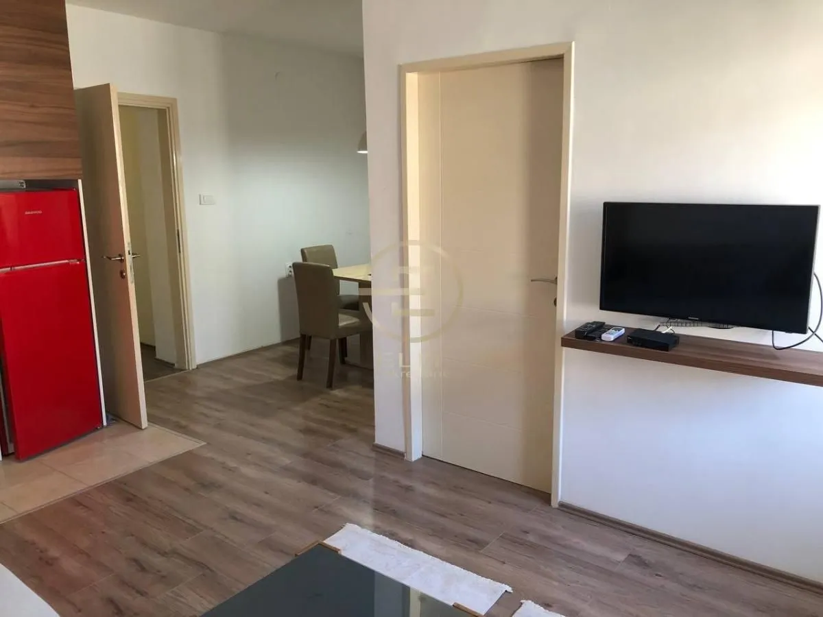 Izdavanje, jednosoban stan, 44m2, Stari grad, Novi Sad