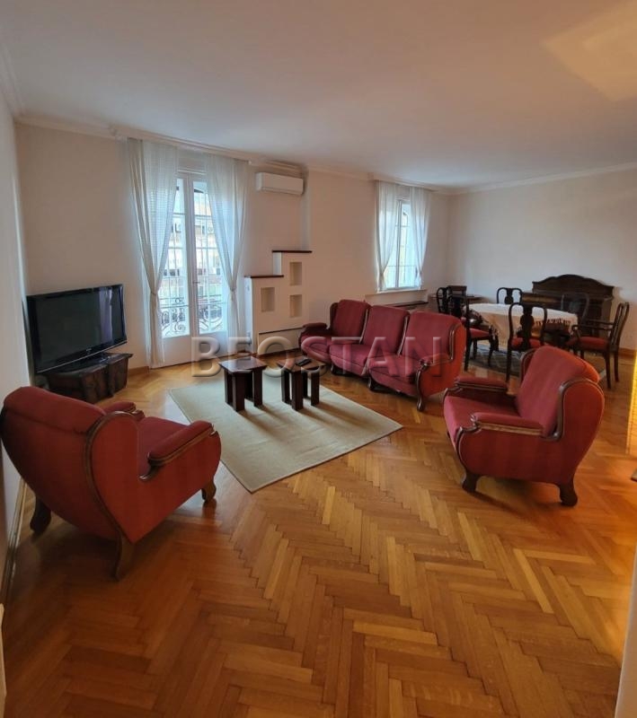 Centar - Hotel Metropol #60110 850 €