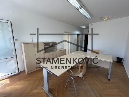 Odličan jednoiposoban stan na Bulevaru kod Futoške pijace ID#6702 147.000 €