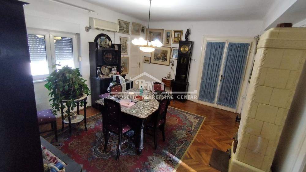 Slavija, salonac, 81m2 ID#1421 370.000 €