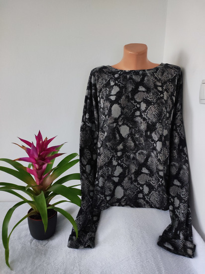 PRIMARK bluza snake print vel XL 46/48