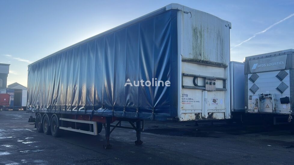 SDC CURTAINSIDE poluprikolica sa kliznom ceradom