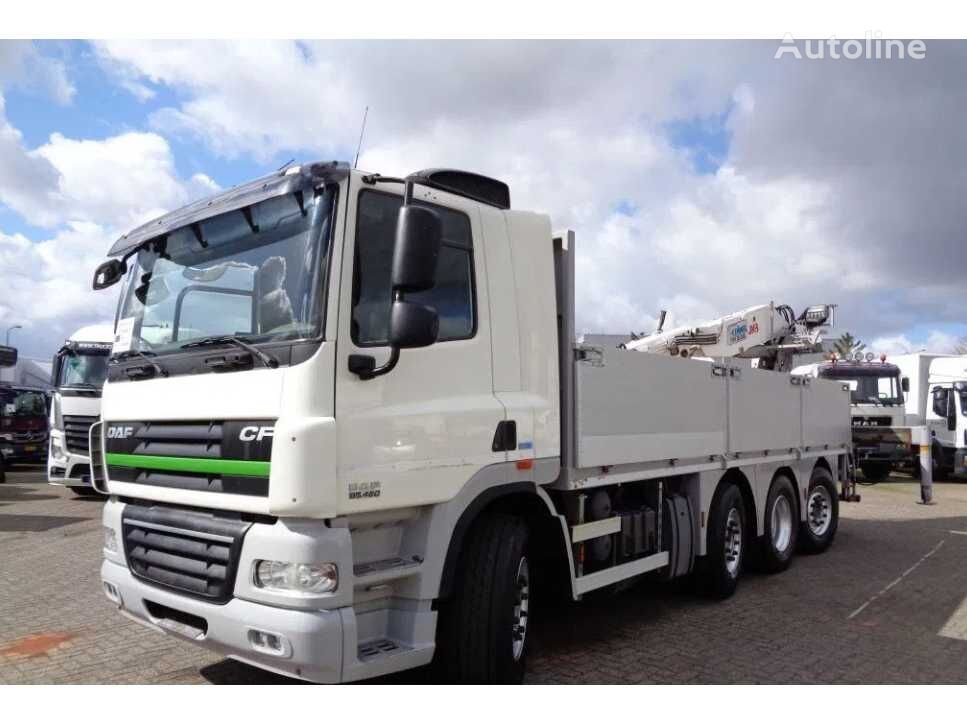 Prodaje se DAF CF 85.460 kamion s ravnom platformom na aukciji