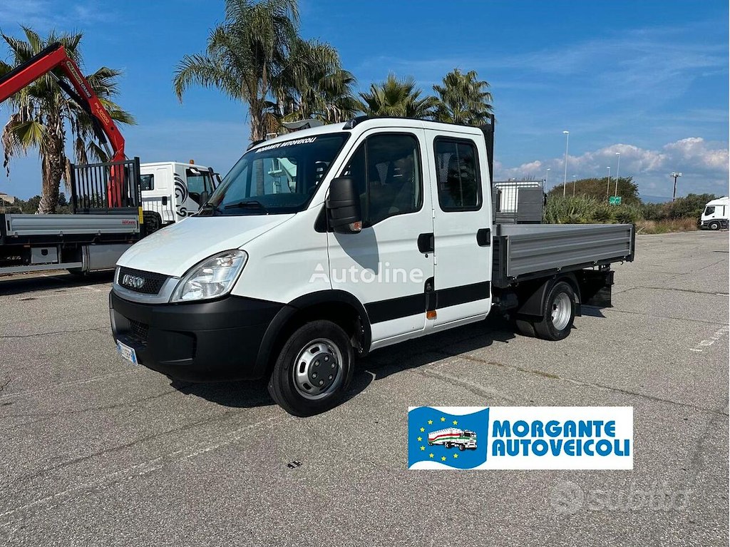 IVECO Daily 35C11 kamion s ravnom platformom