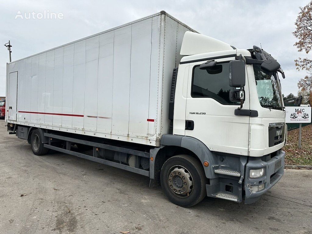 MAN TGM 18.290 CLOSED BOX 8m80 x 2m48 x 2m48 - EURO 5 - AIR SUSP - A kamion furgon