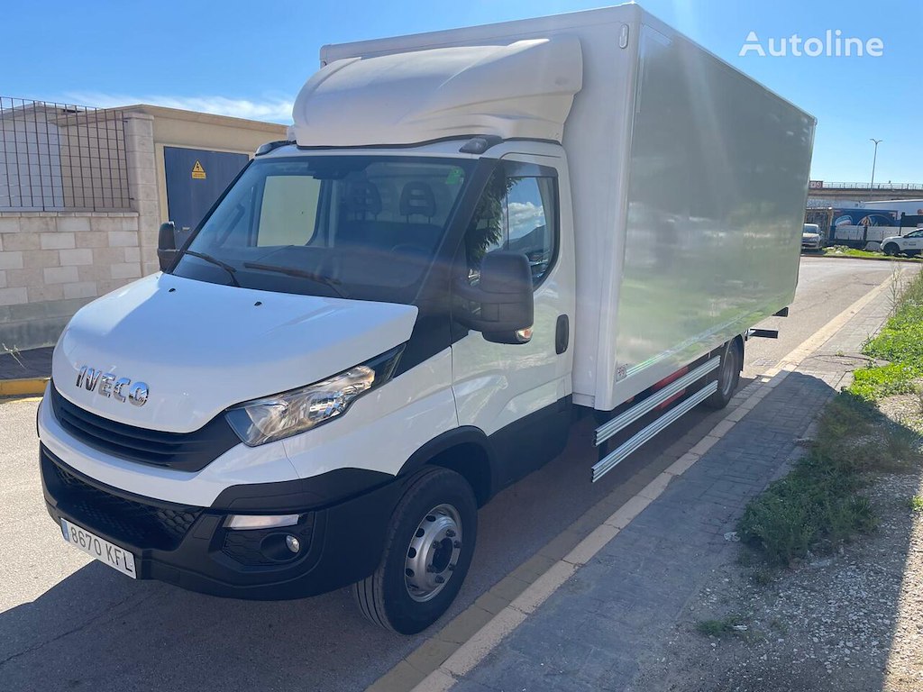 IVECO DAILY 70C15 PAQUETERO kamion furgon