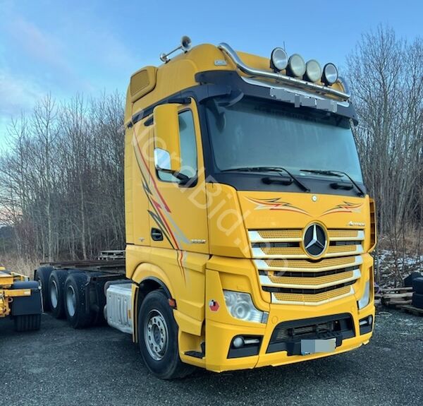 Mercedes-Benz ACTROS 3552 *8x4 *2 x PTO *RETARDER *WB=3.7m kamion šasija