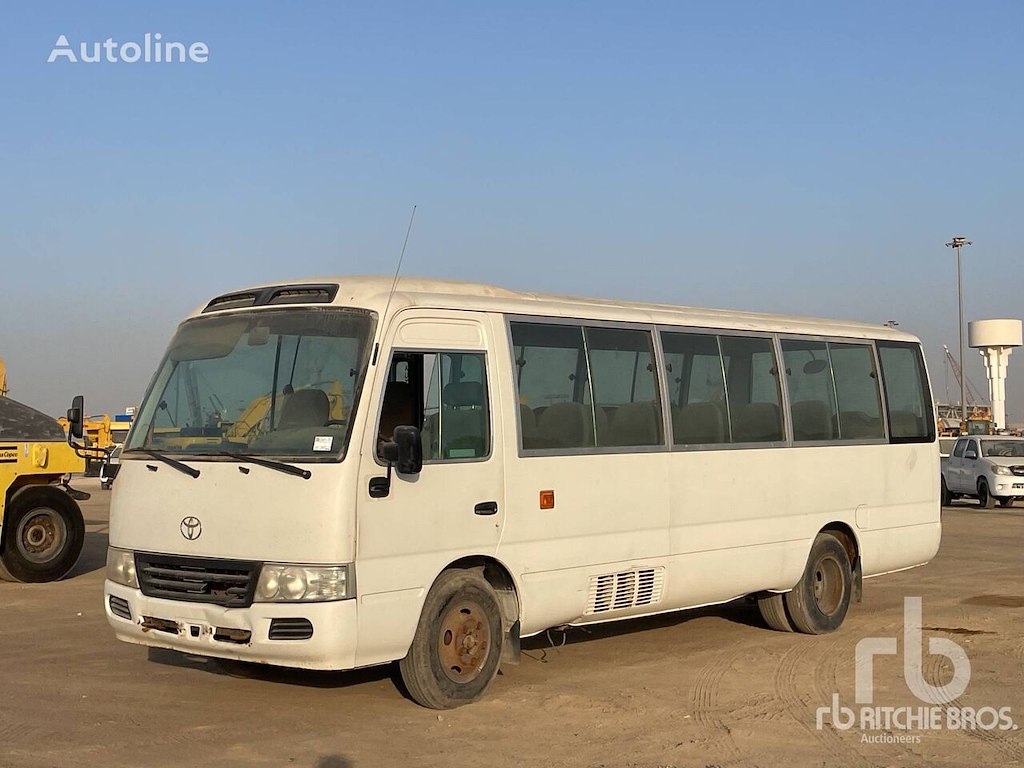 Prodaje se Toyota COASTER 4x2 30-Seat Transit turistički autobus na aukciji